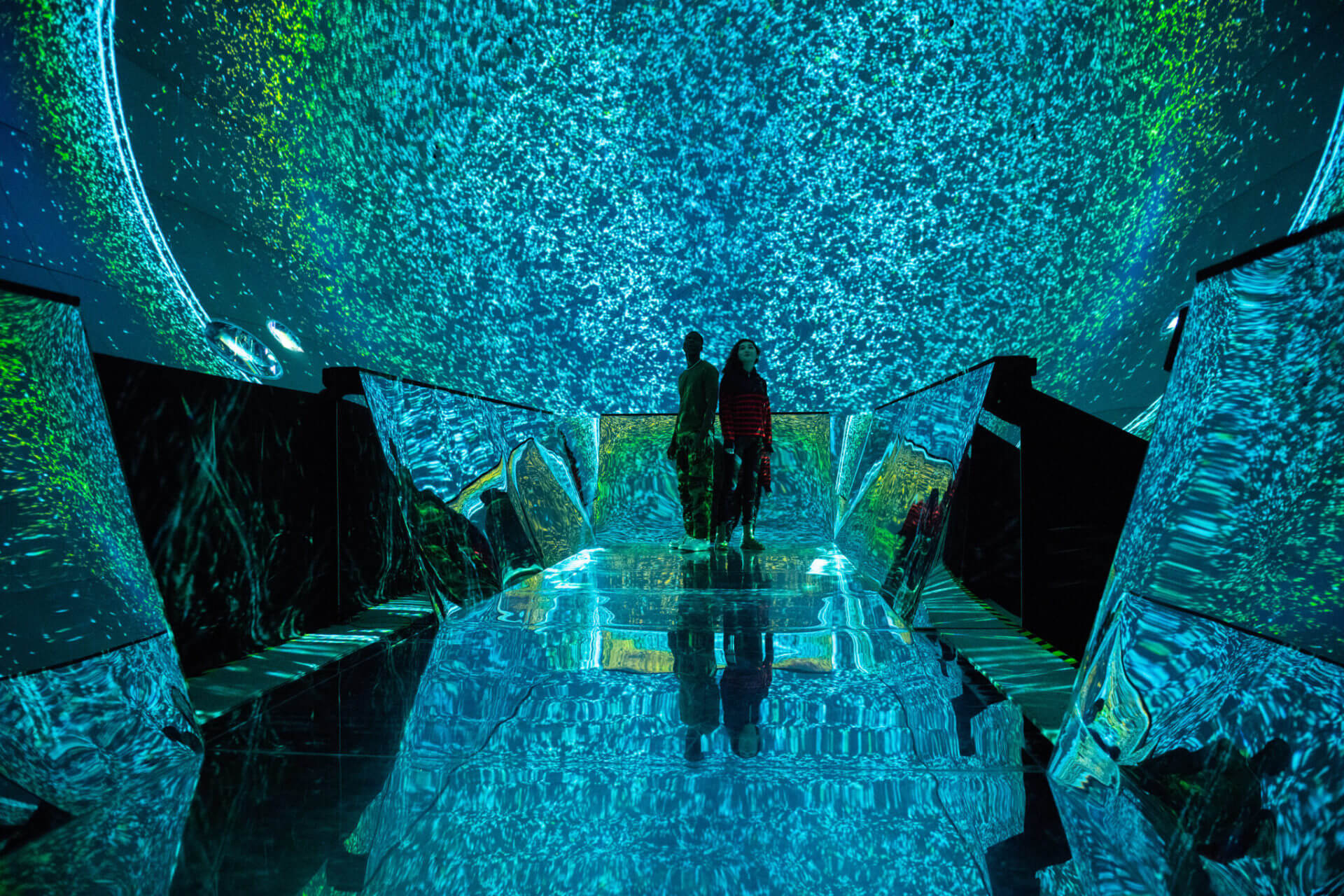 Light Art Museum, Budapest: Where Art Meets Science - BudAPPest