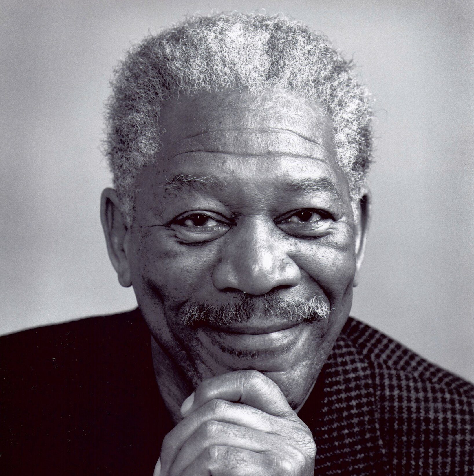 Morgan Freeman Spotted n Budapest - BudAPPest