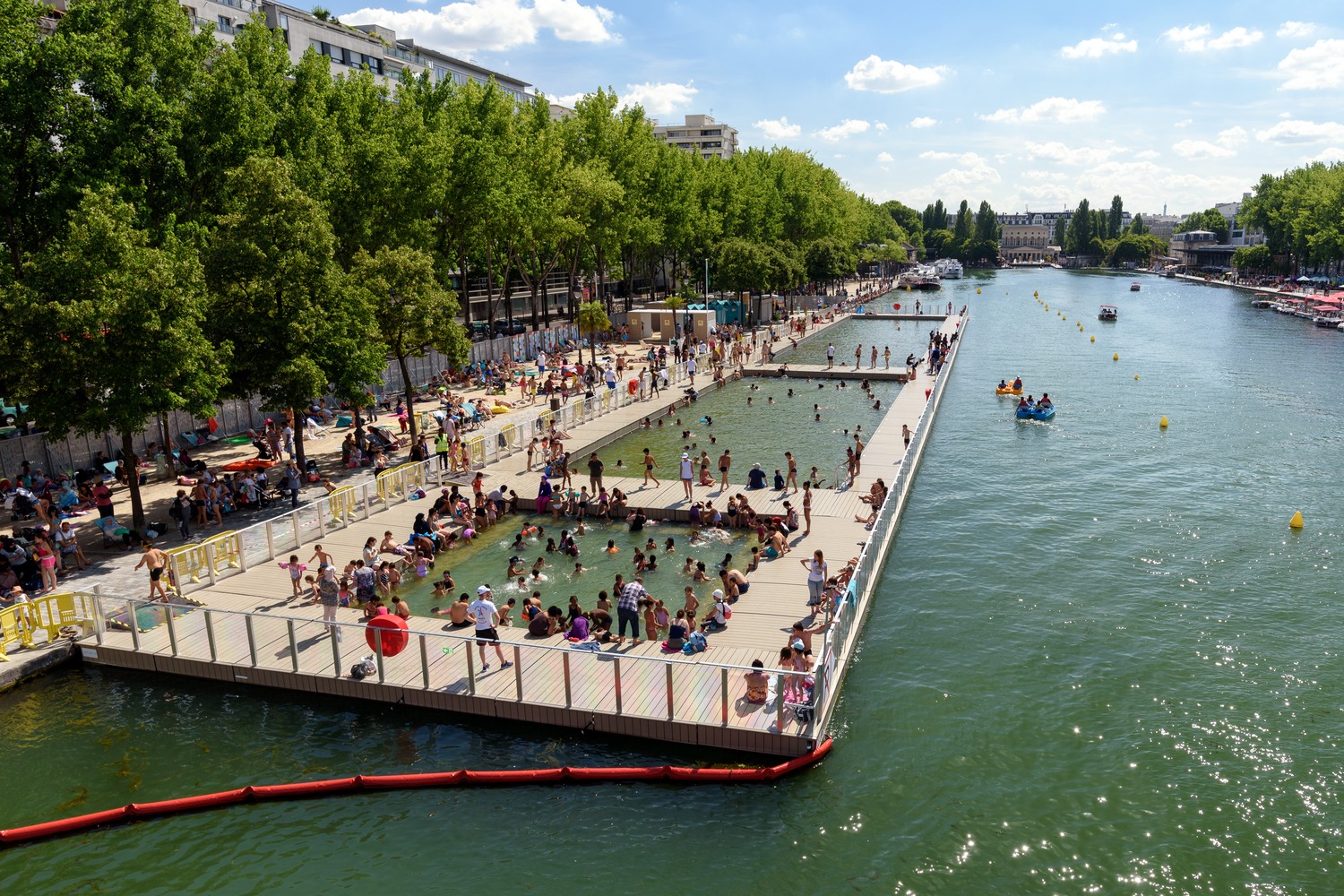 Petition For A Floating River Pool in Budapest - BudAPPest